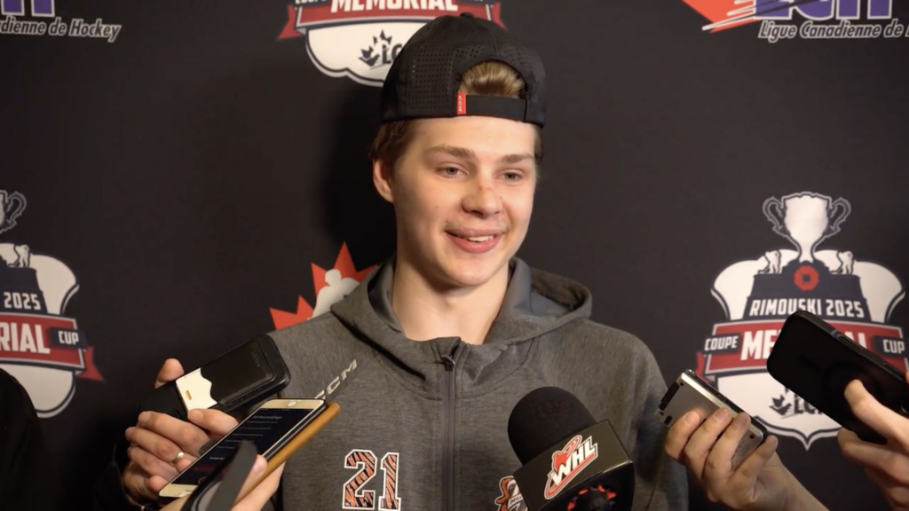 2025 Memorial Cup – Ryder Ritchie availability – May 31 | Canadian ...
