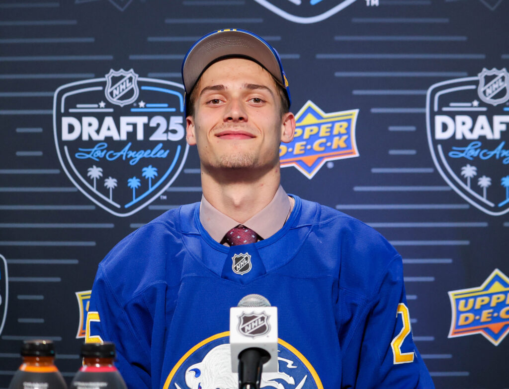 Ninth overall pick Mrtka signs with Buffalo | Canadian Hockey League