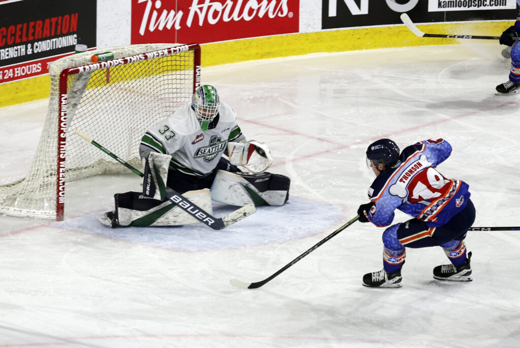 BLAZERS FALL 5-3 TO THUNDERBIRDS - Kamloops Blazers