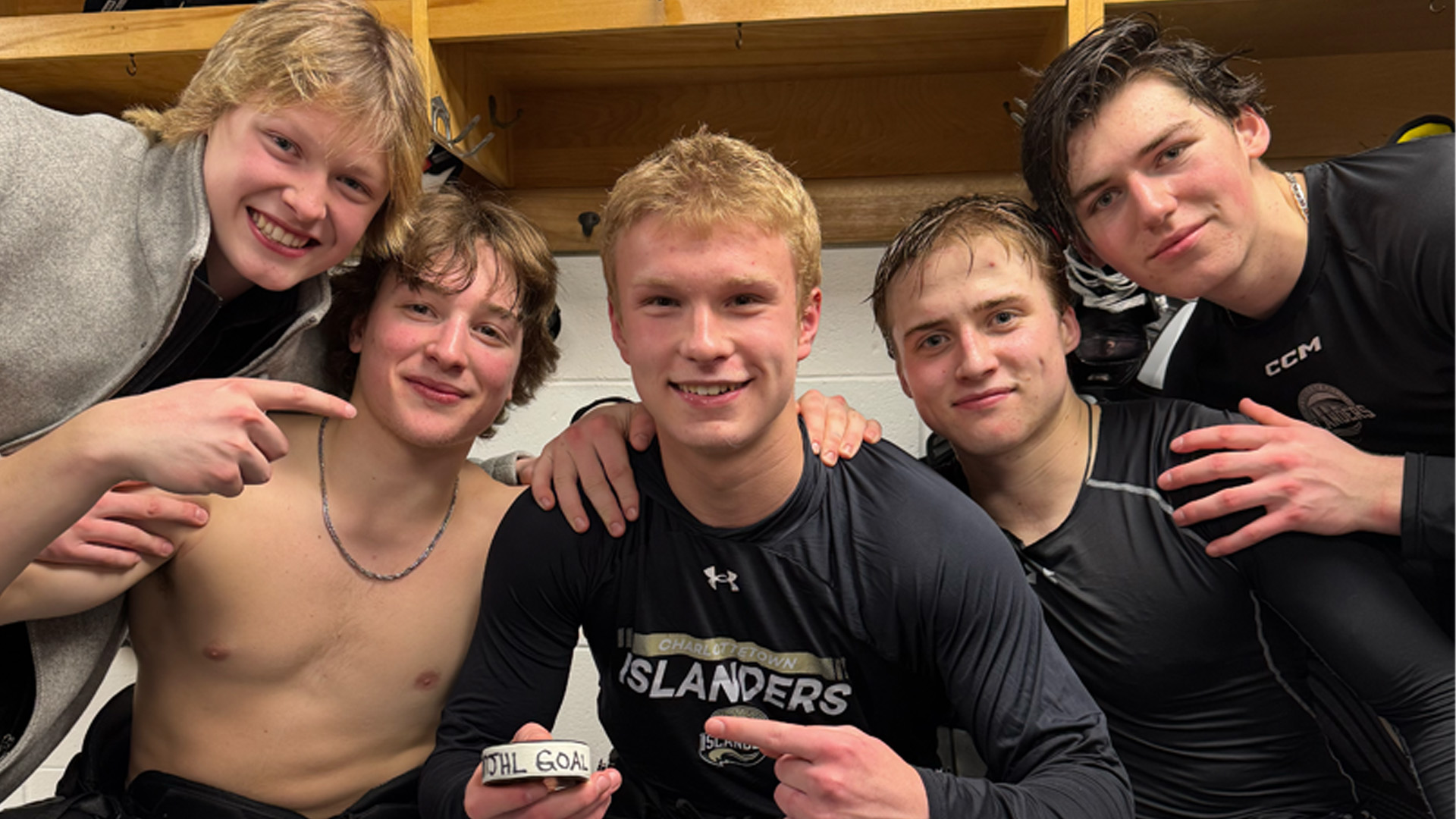 Islanders Post-Game ft. Jim Hulton, Donald Hickey & Nikita Voyaga (2025 ...