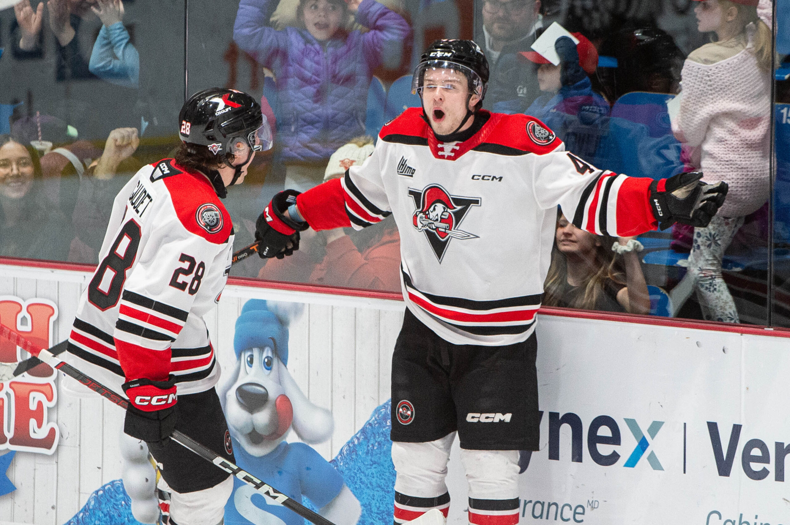 Sam Oliver is on fire! Wildcats 6 Voltigeurs 8 - LHJMQ