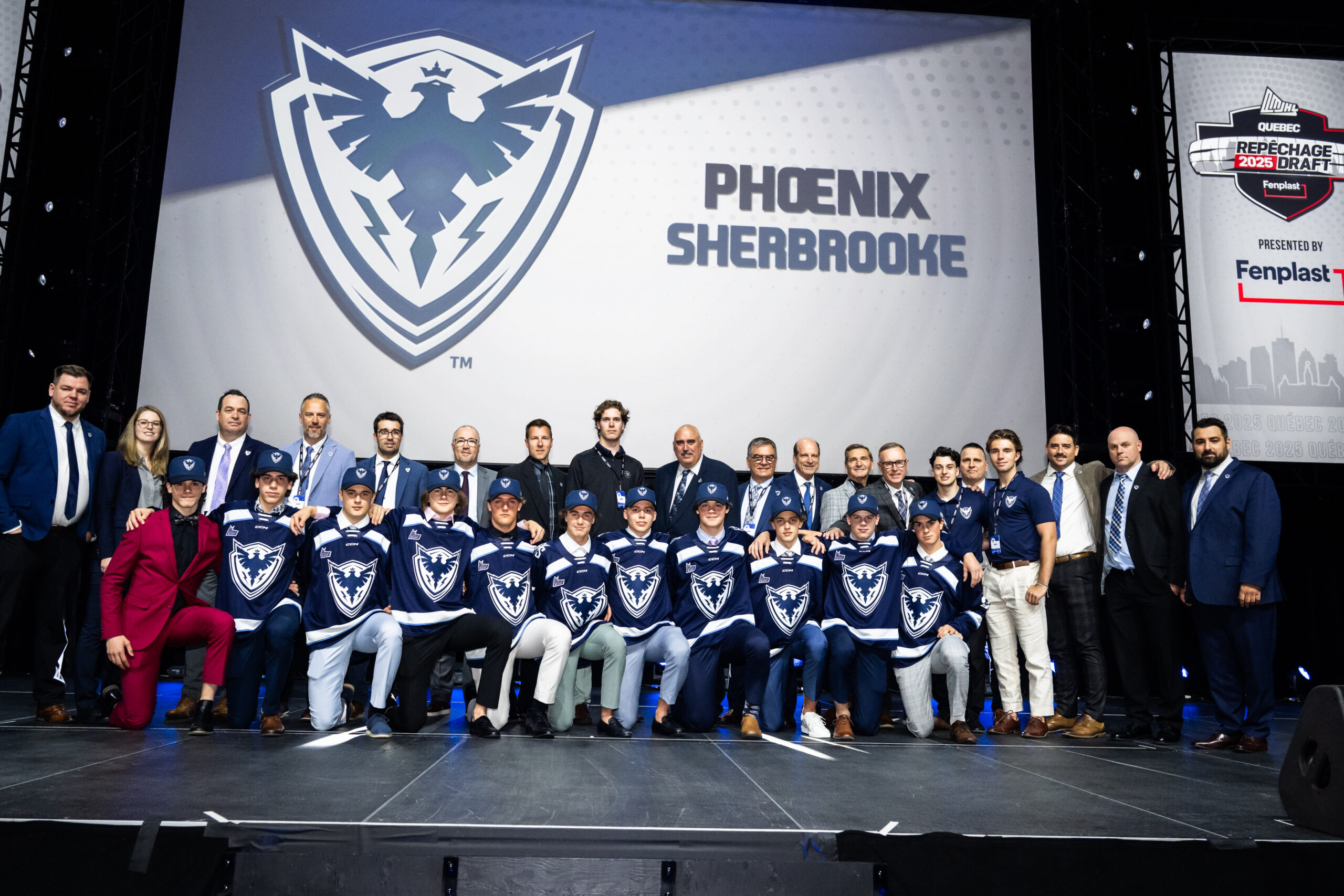 Le Phoenix fait le plein de jeunes espoirs lors du repêchage 2025 ...