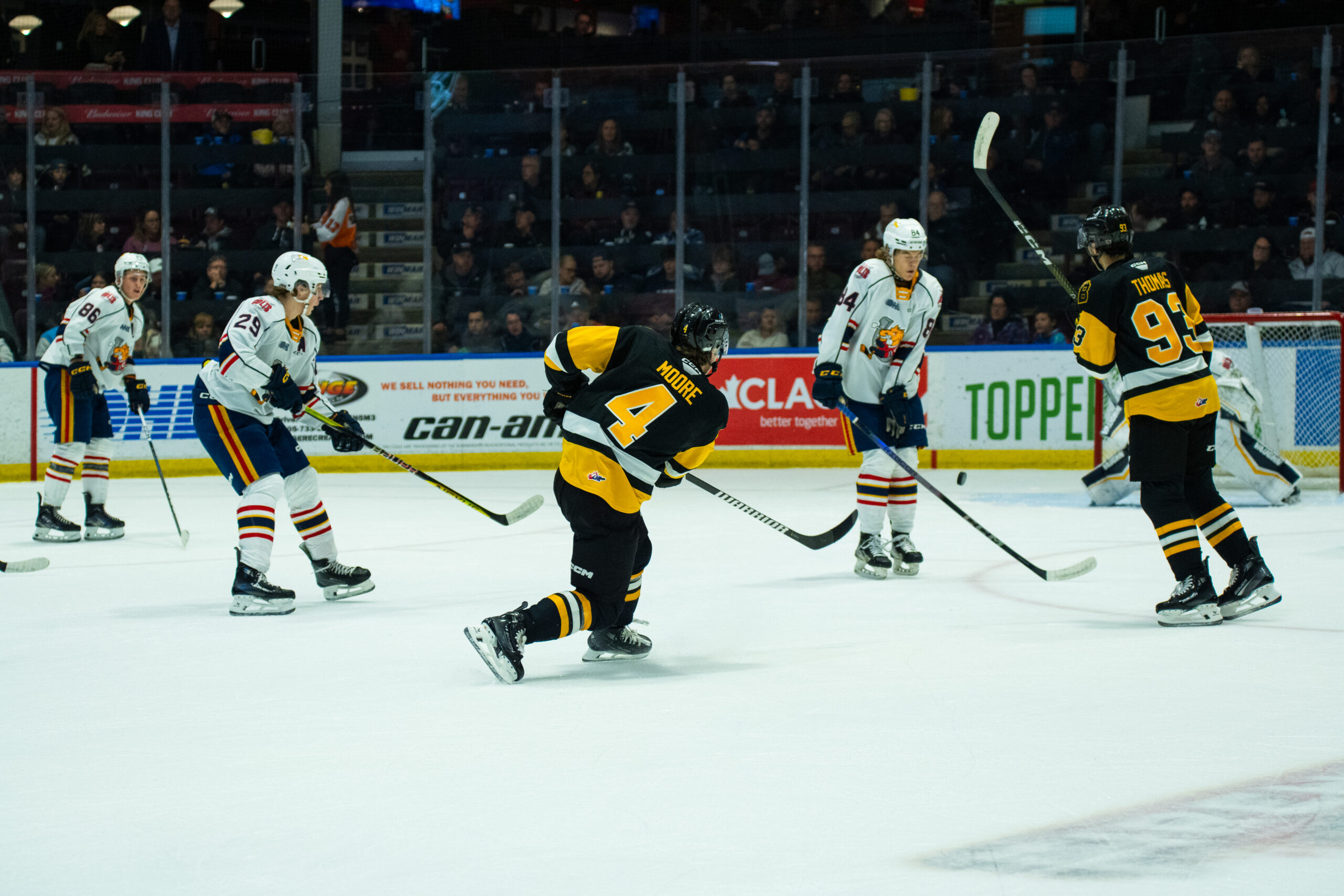 BULLDOGS WIN STREAK HALTED AT 3 IN BARRIE - Brantford Bulldogs