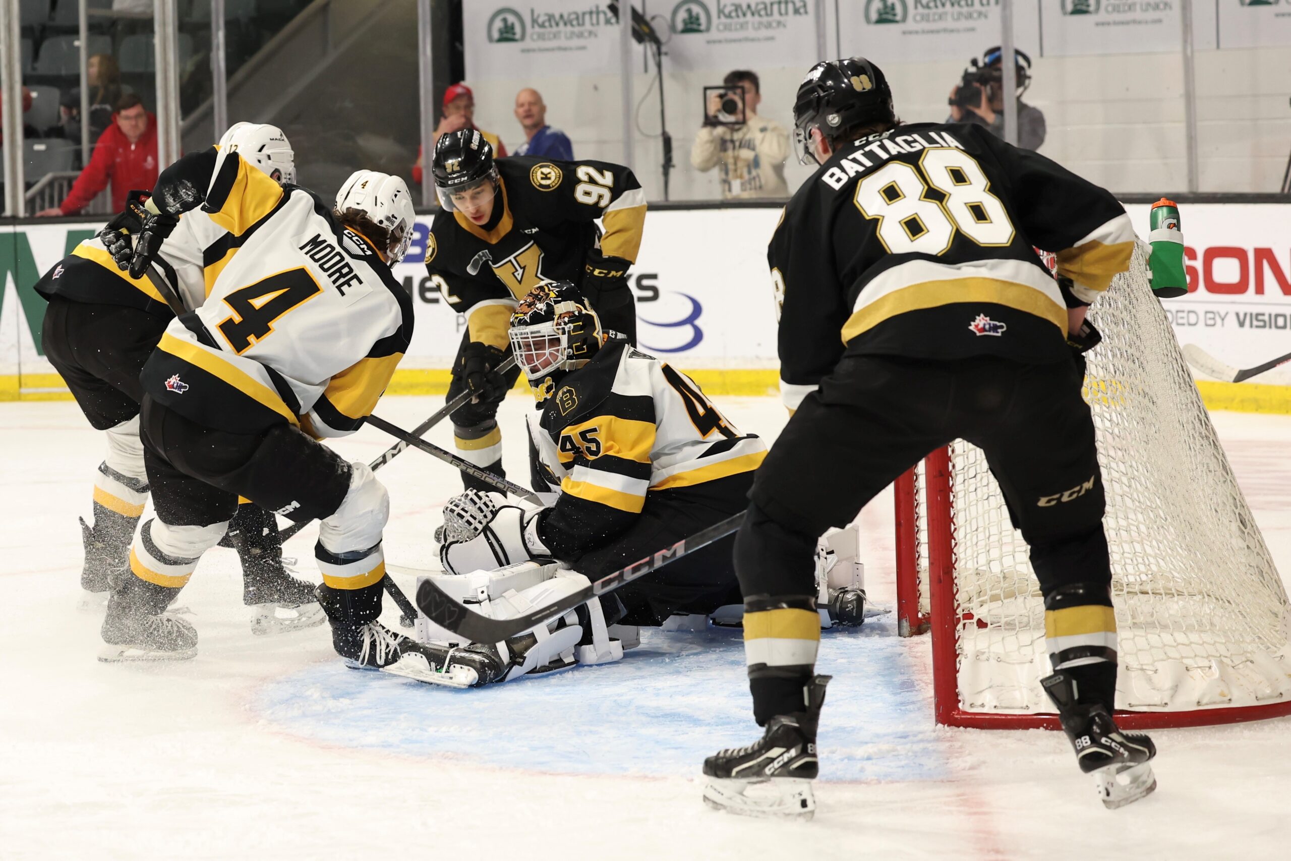 BULLDOGS GARNER A KEY POINT IN OVERTIME LOSS TO FRONTS - Brantford Bulldogs