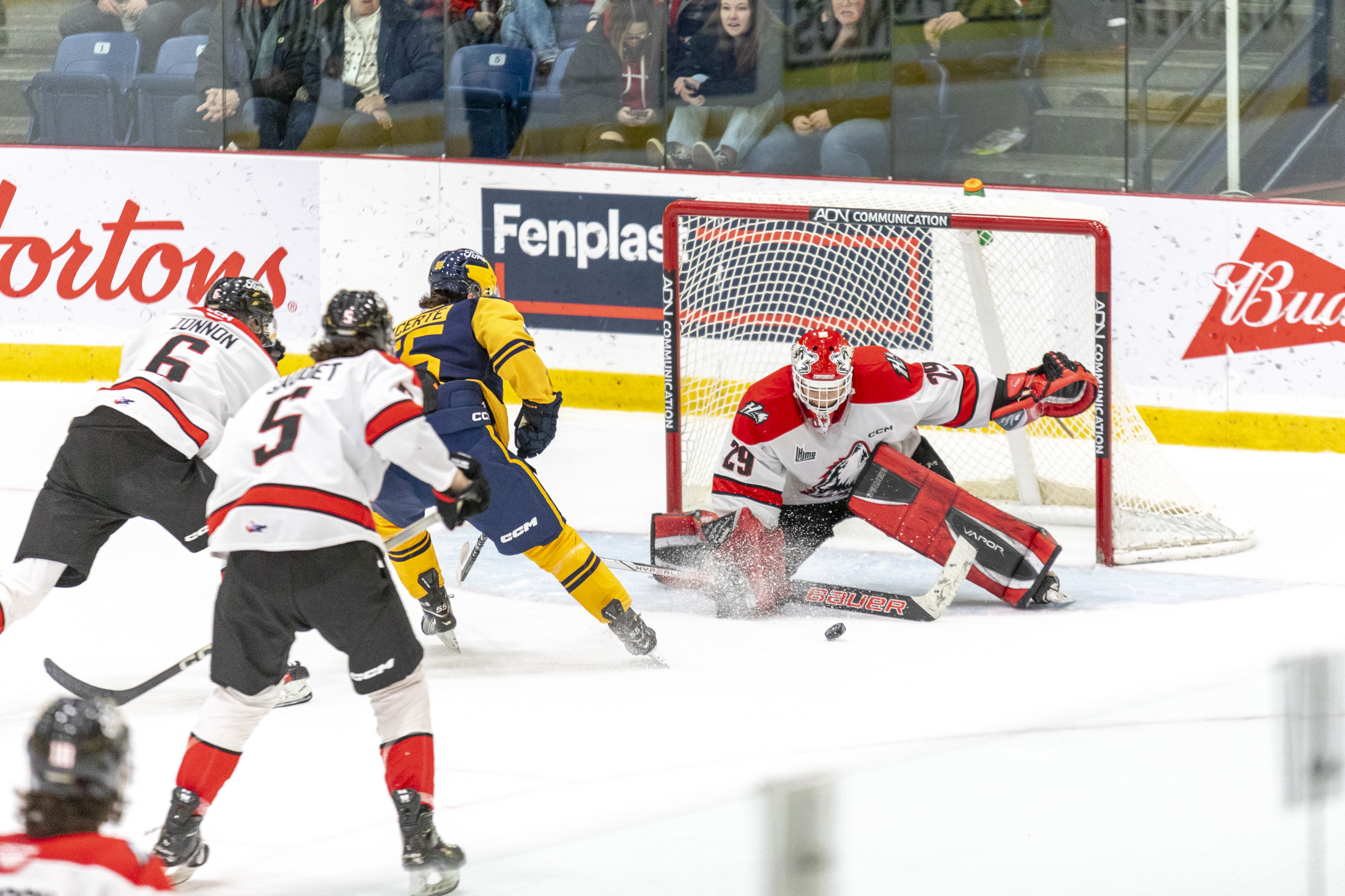 Les Huskies foudroyés par l’indiscipline - Huskies de Rouyn-Noranda