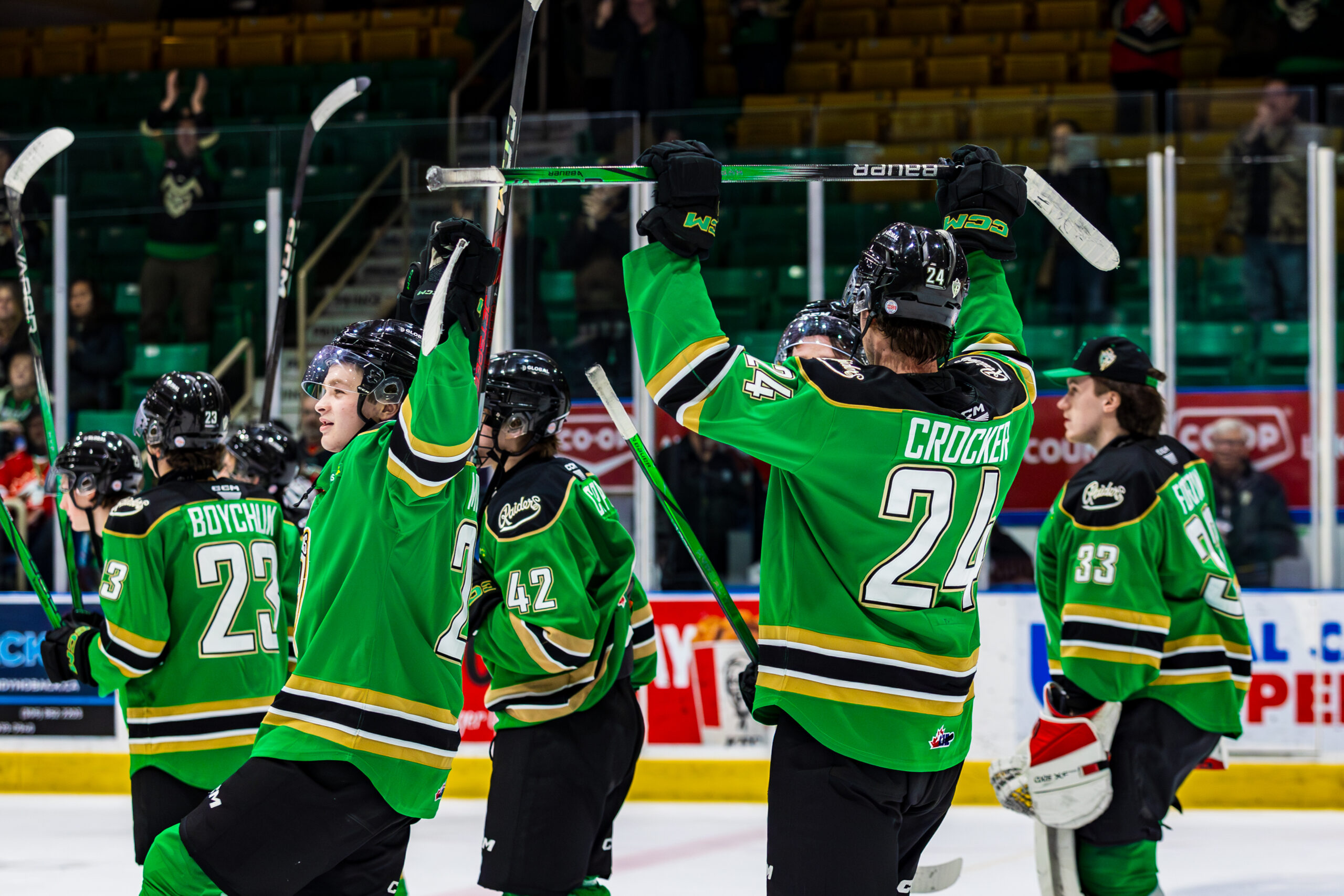 Raiders complete weekend sweep of Broncos with 7-5 win - BVM Sports