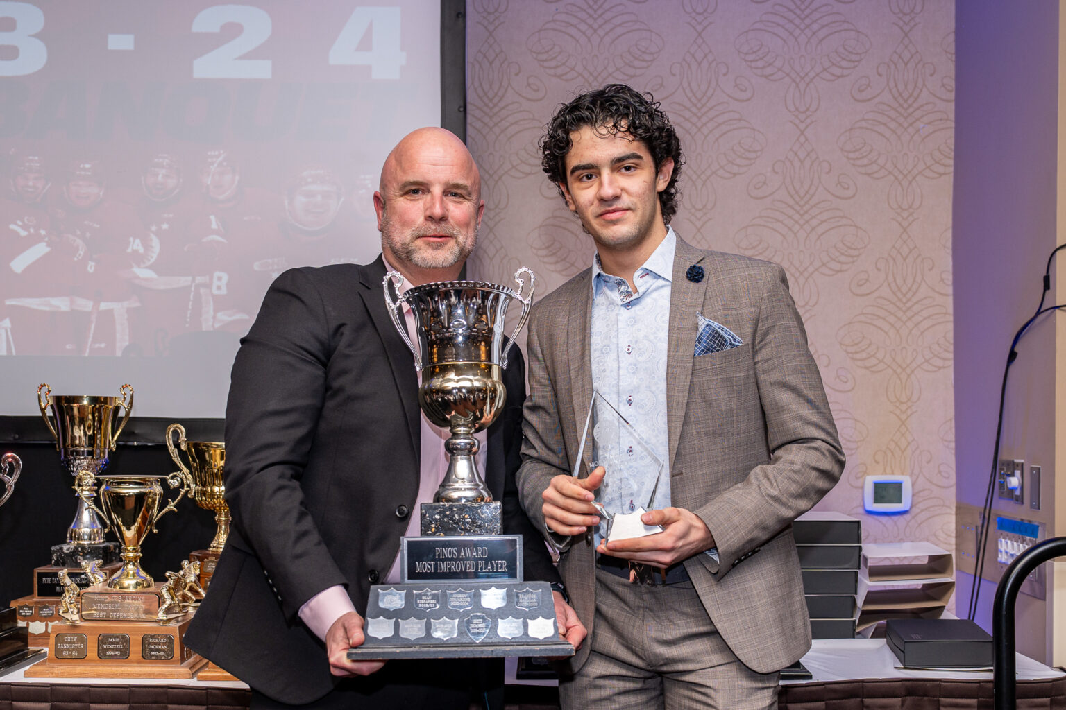 2023-24 Team Award Winners - Soo Greyhounds