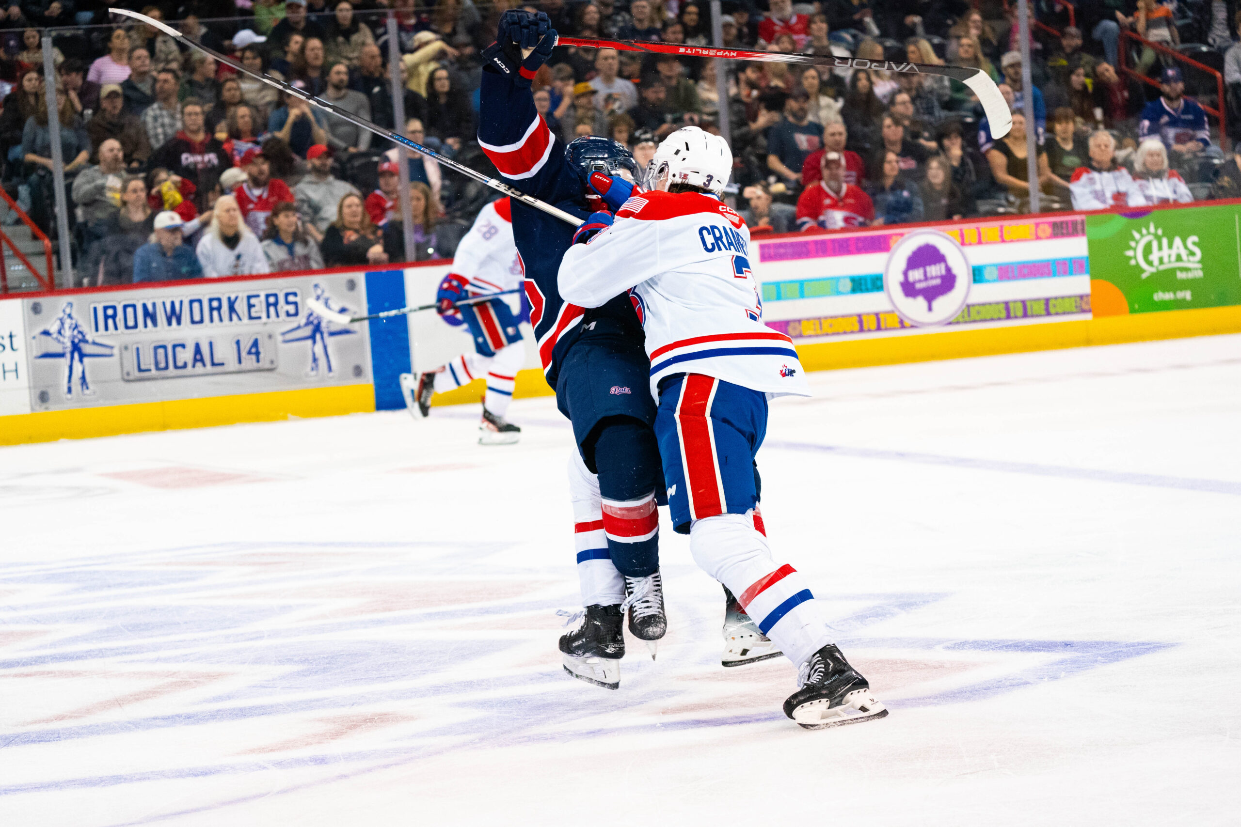 Chiefs dominate Pats 5-2 in front of parents, massive crowd - Spokane ...