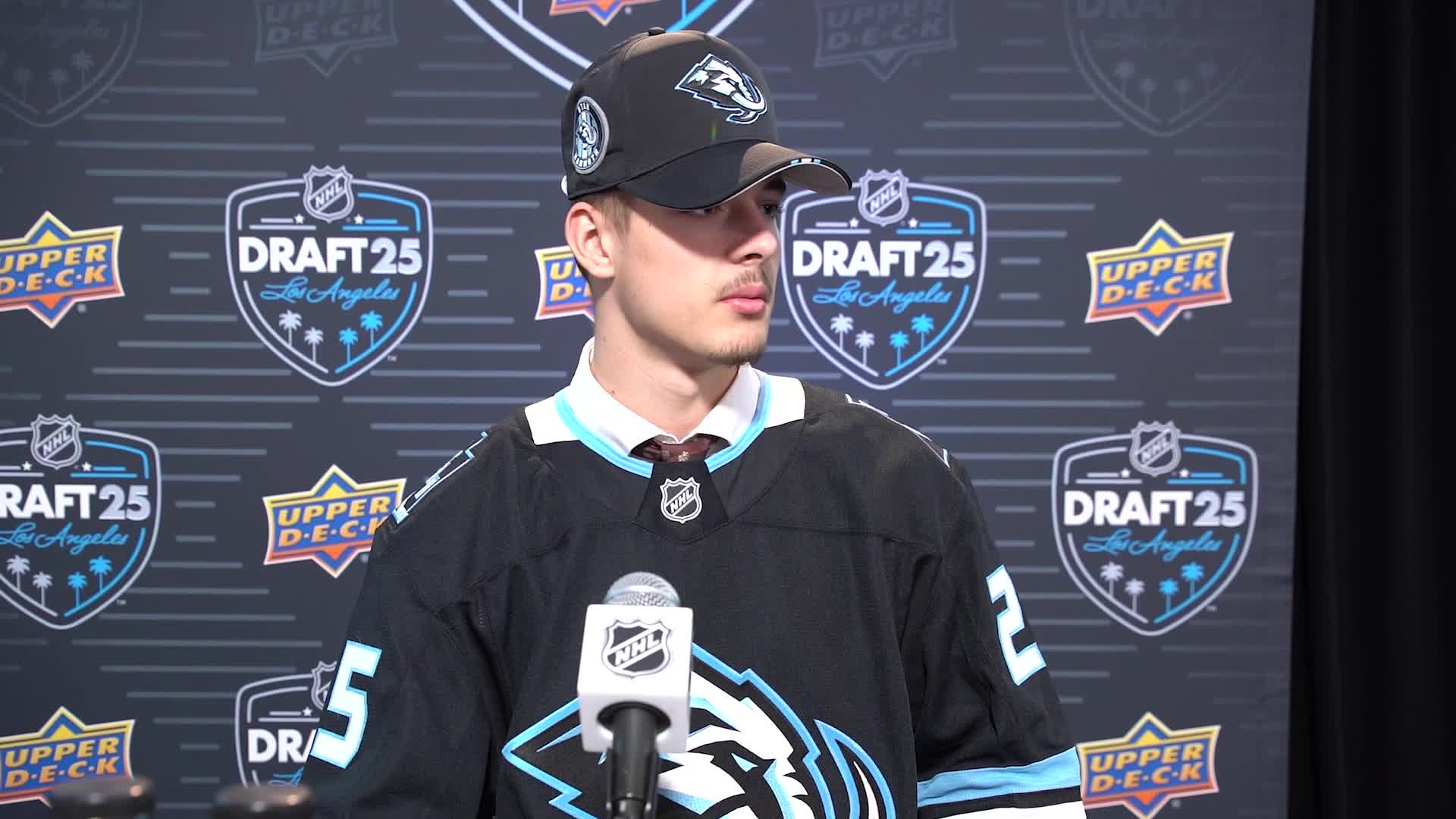 Max Psenicka | 2025 NHL Draft Availability - Western Hockey League