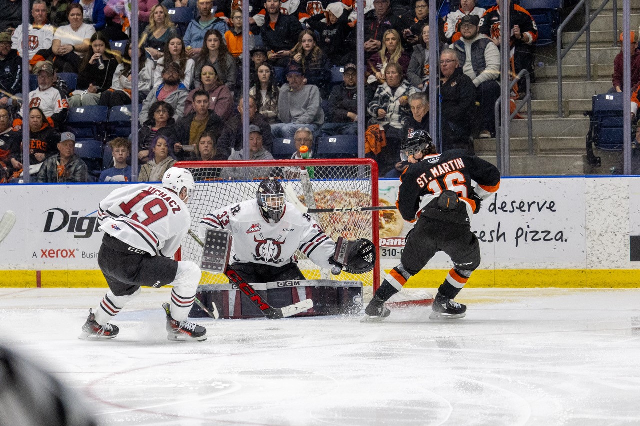 Rebels steal Game 1 in double overtime - Medicine Hat Tigers