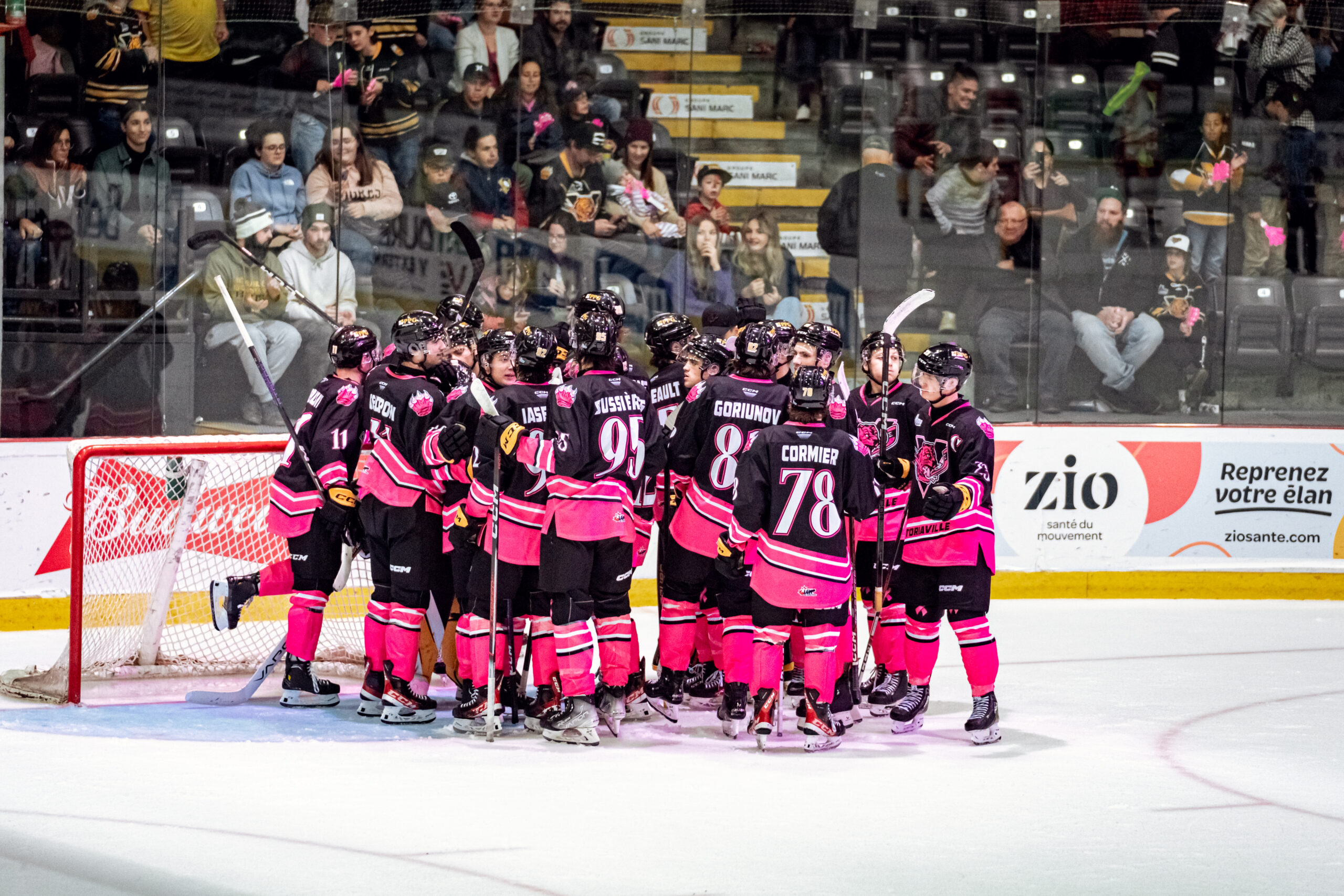 9500$ amassés lors du Match en rose 2023 - Les Tigres de Victoriaville