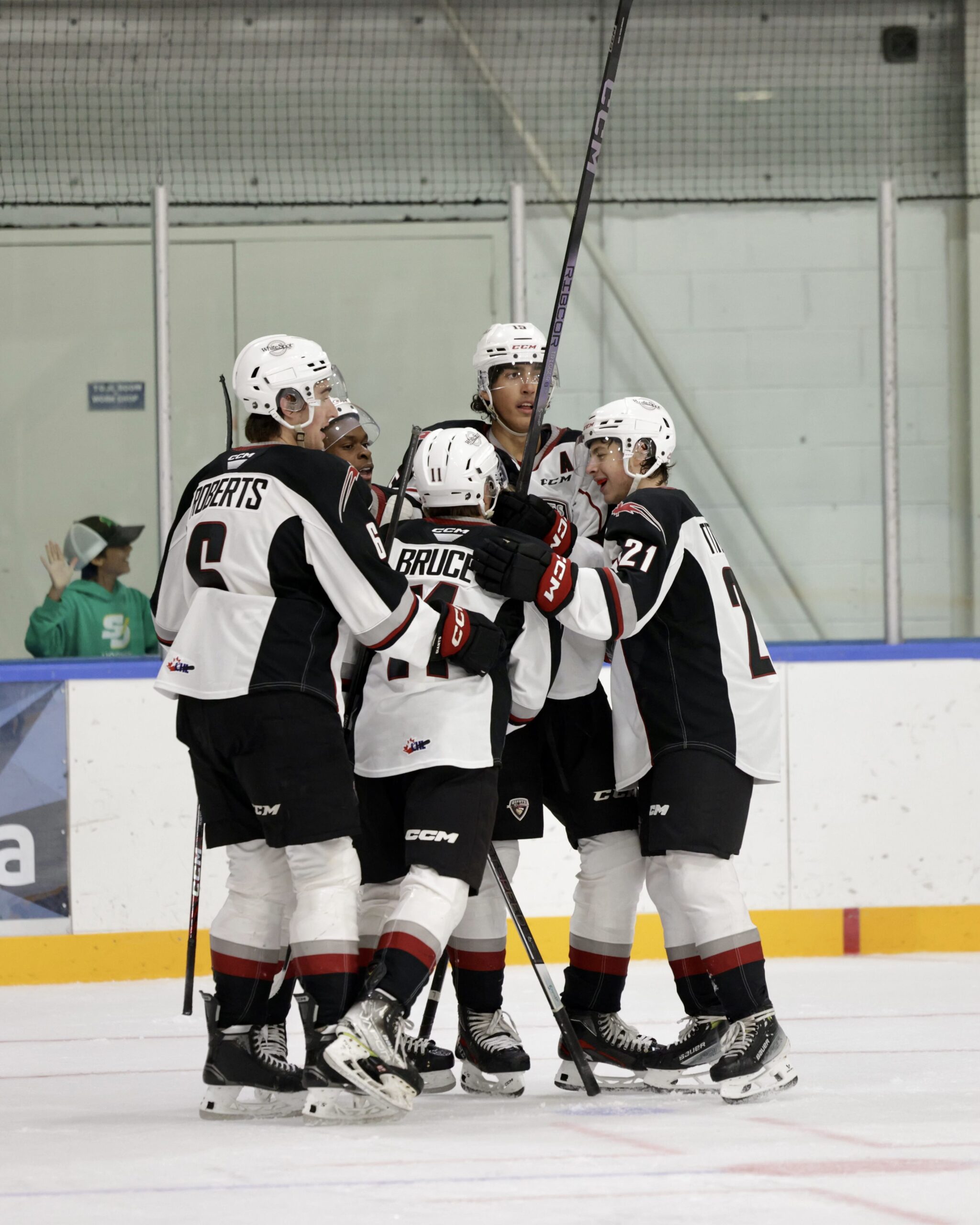 RECAP: Giants Storm Back from 4-1 Deficit but Fall in SO to Royals ...