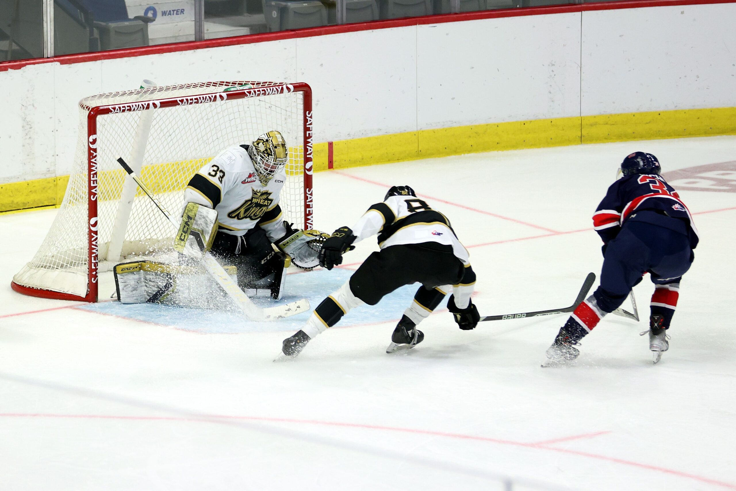 Jones and Hadland Provide Heroics As Wheat Kings Outlast Pats - Brandon ...