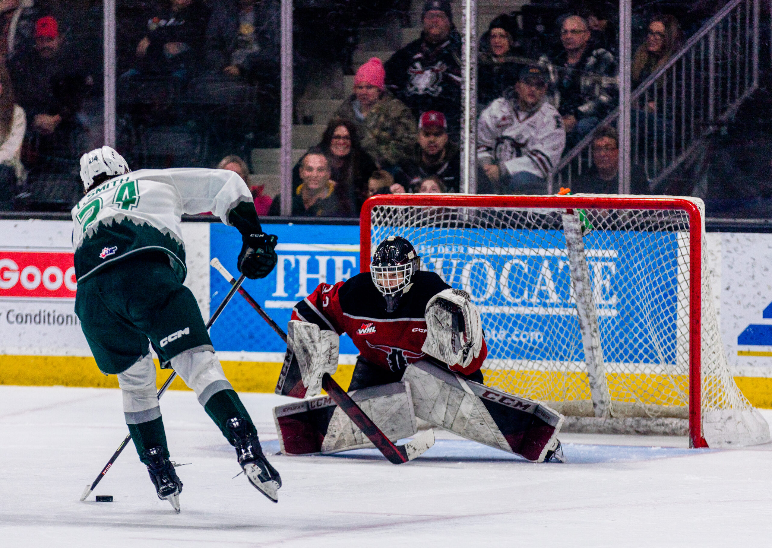 Wutzke stands tall in Rebels shootout win over Silvertips - Red Deer Rebels